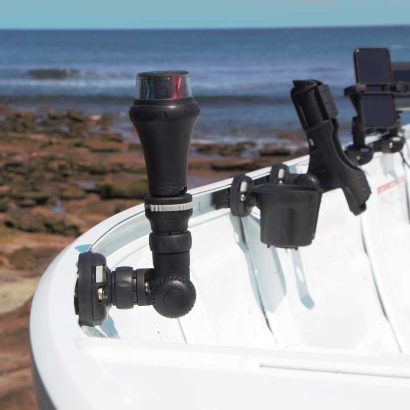 Adjustable Extender R-Lock | RAILBLAZA Canada