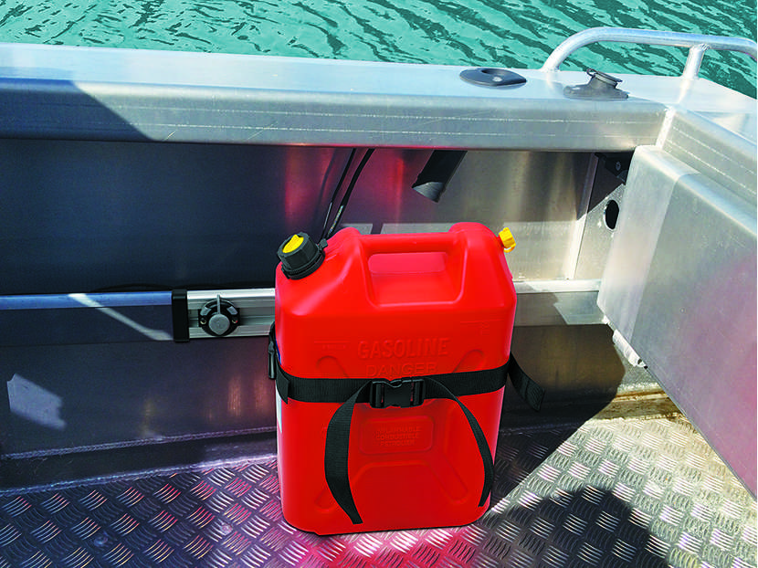 TracPort Dive and Gas Bottle Holder Kit | RAILBLAZA Canada