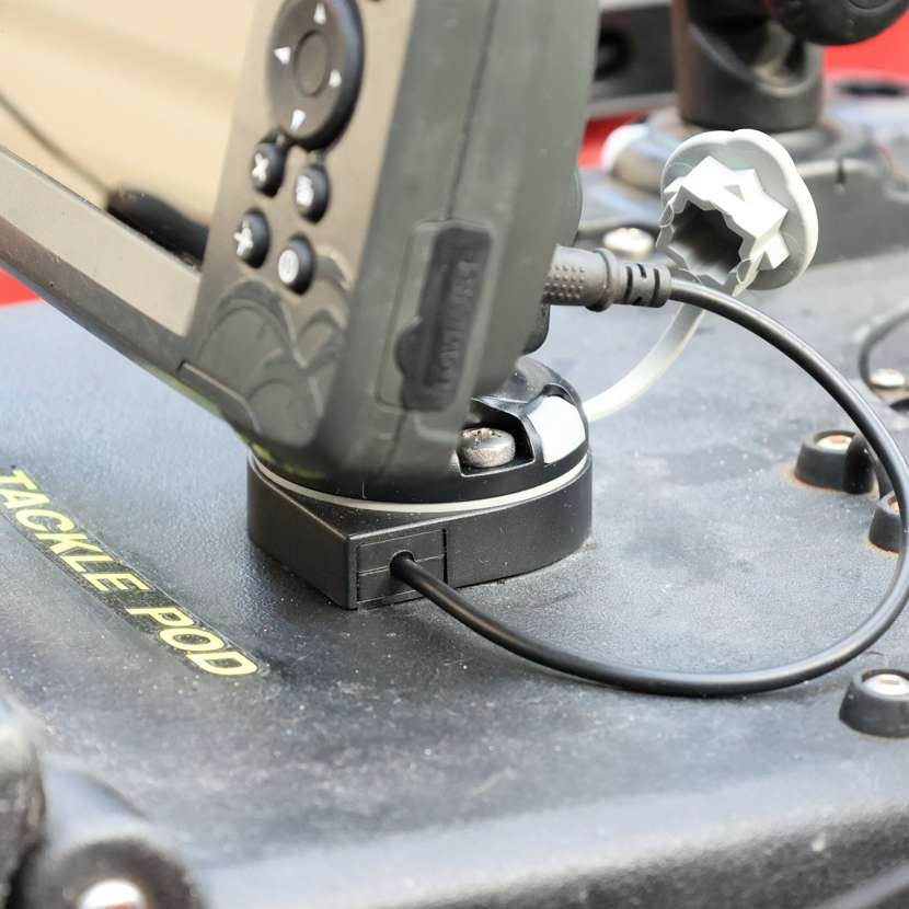 E Series Cable Entry Port | RAILBLAZA Canada