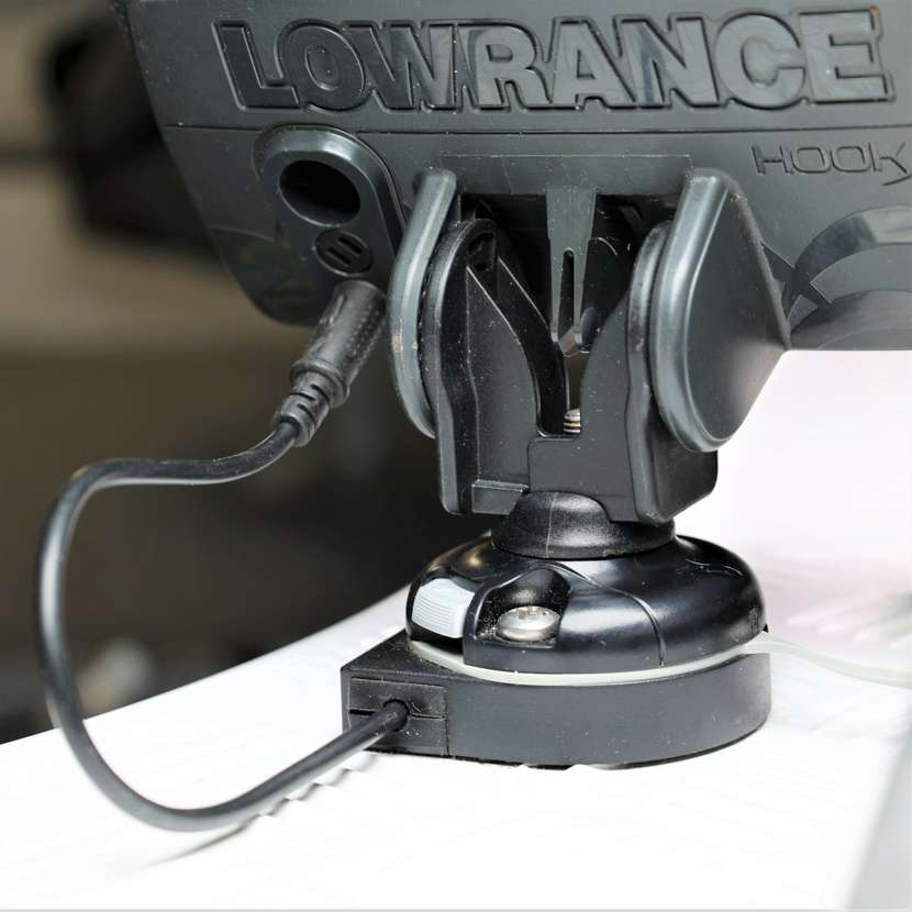 E Series Cable Entry Port | RAILBLAZA Canada